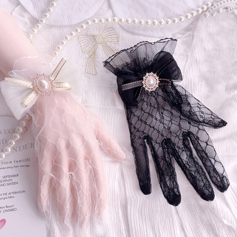Victorian Lace Gloves – By Coquette